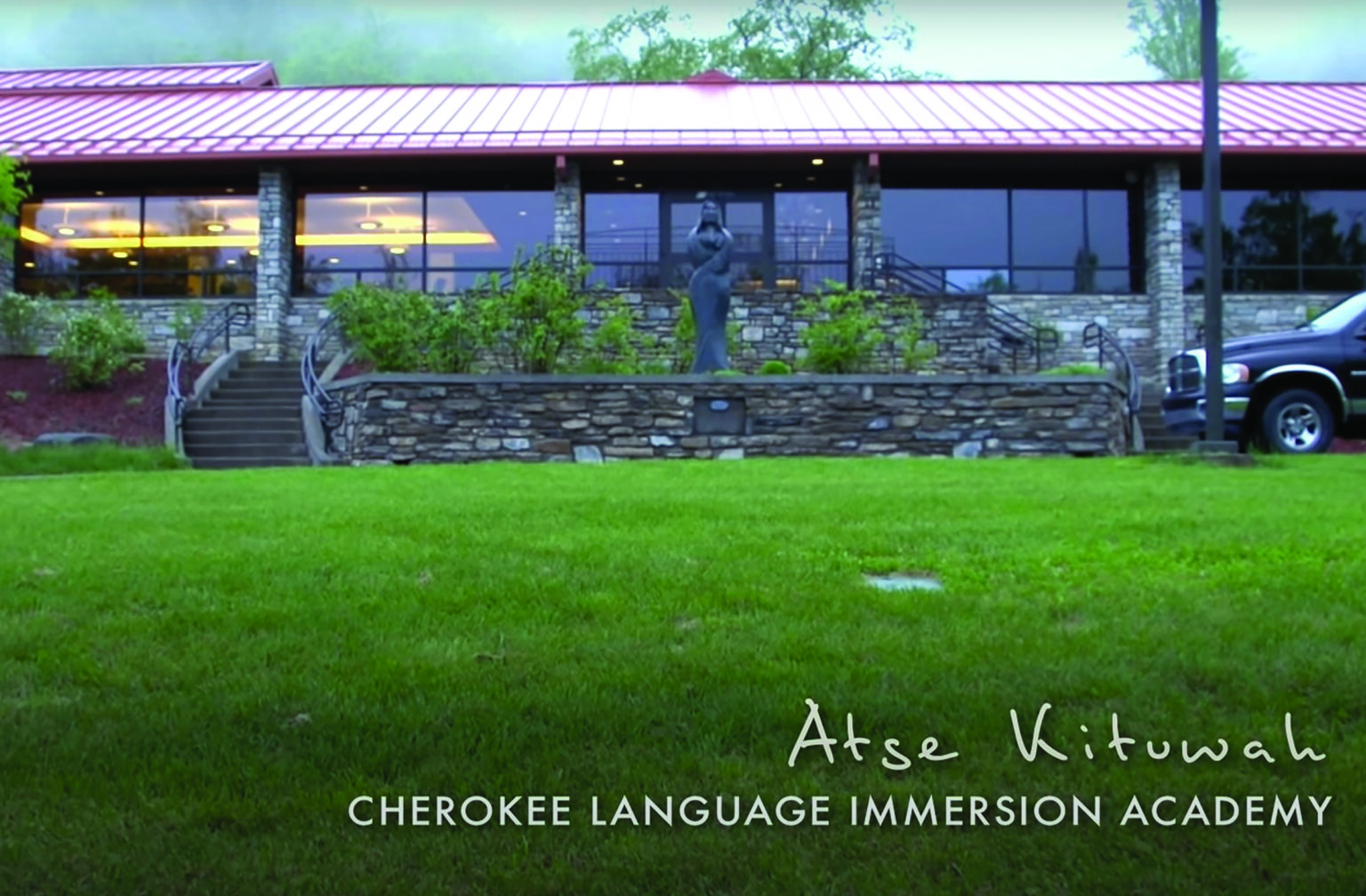 FIU Indigenous Peoples’ Day program highlights Cherokee language • The ...