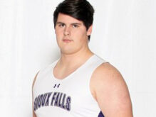 Tyler Hiatt wins two events in South Dakota college meet • The Seminole ...