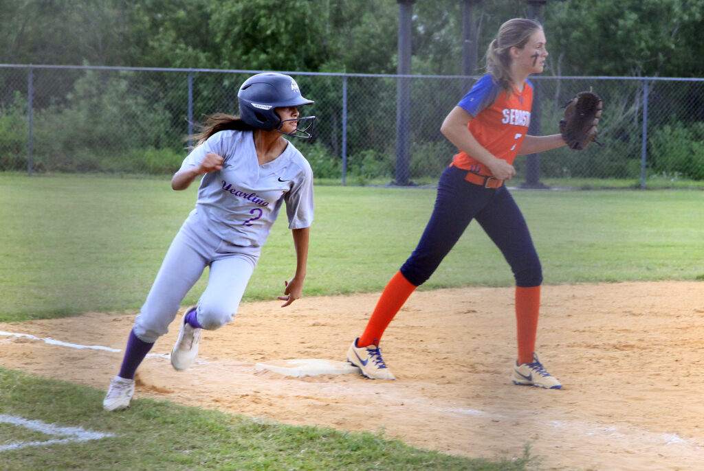 PECS’ Alyssa Madrigal, Melaine Bonillacome up big for Yearling softball ...